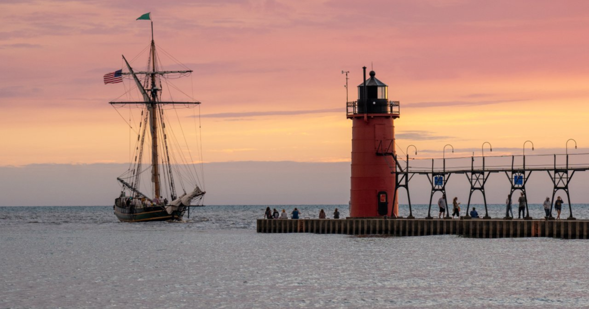 South Haven's Historic Lighthouse | Visit South Haven