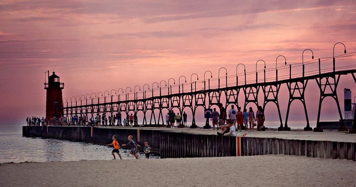 South Haven's Historic Lighthouse | South Haven Visitors Bureau